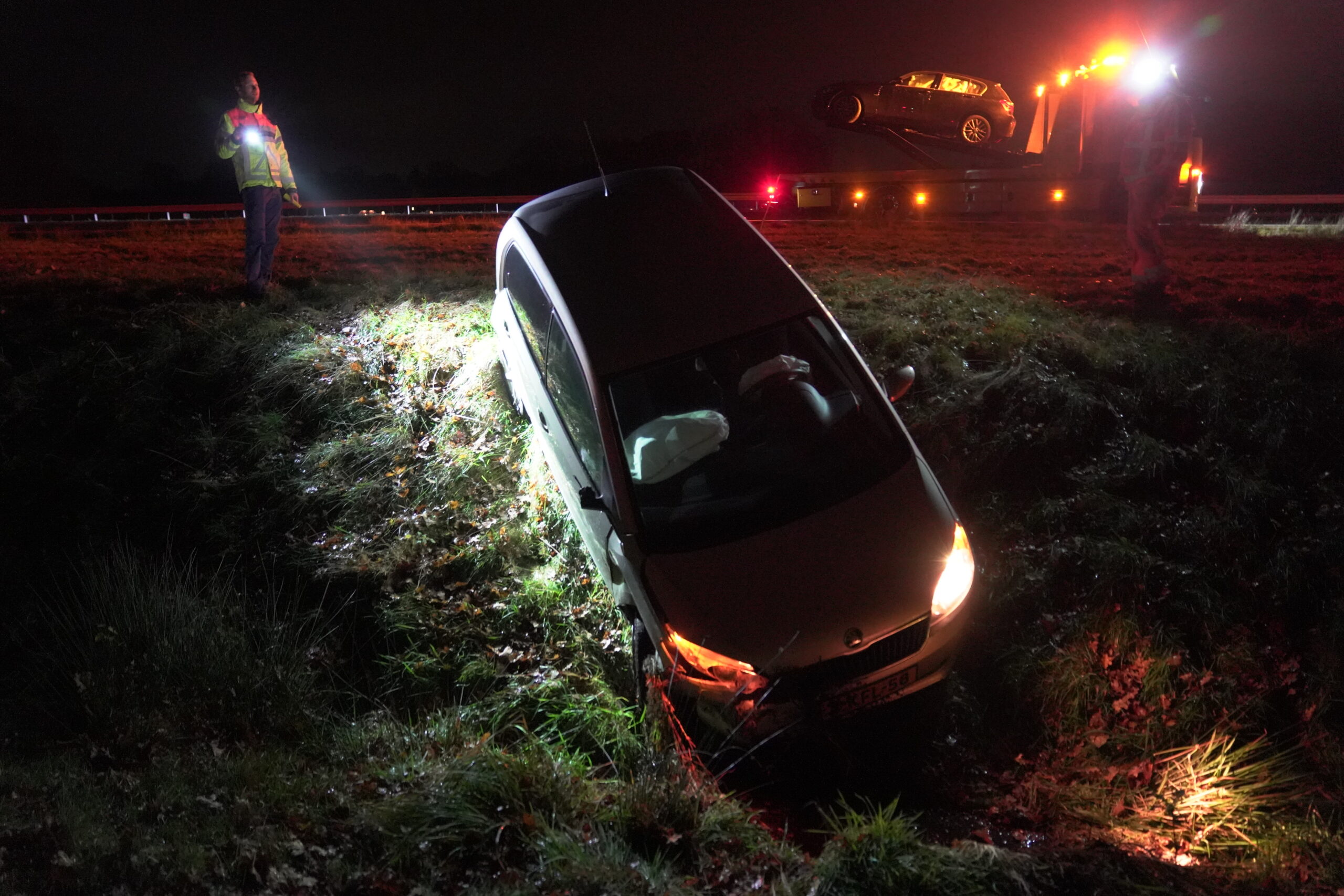 Spookrijder (79) onder invloed veroorzaakt ongeval op snelweg | 112 ...
