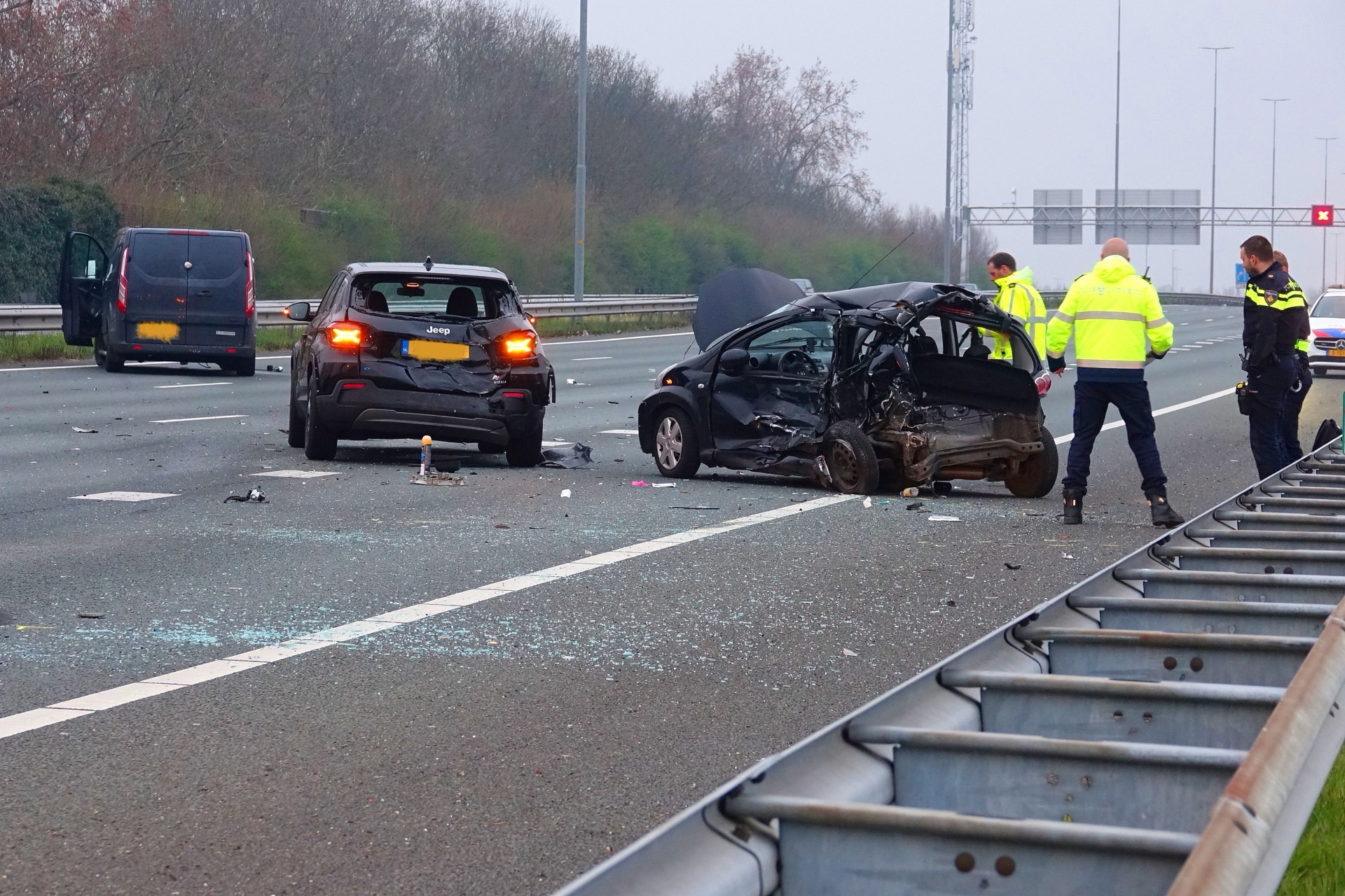 Vrouw (42) overleden na zeer ernstig ongeval, andere automobilist aangehouden | 112 Nieuws Nederland