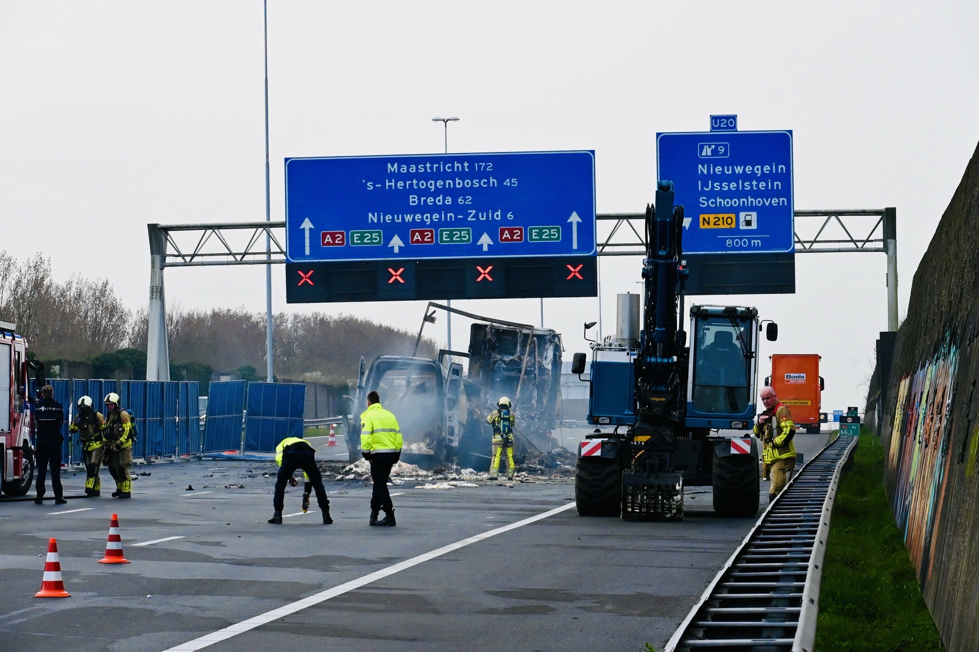 UPDATE | Twee doden na zware crash op A2 Nieuwegein | 112 Nieuws Nederland