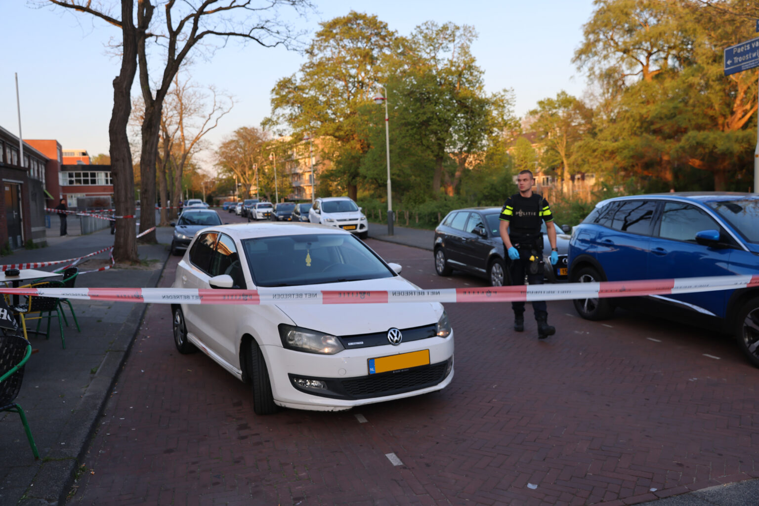 Zwaargewonde na schietpartij op straat, politie start onderzoek | 112 Nieuws Nederland