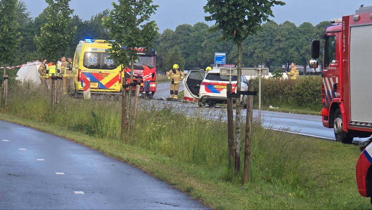 Twee personen overleden na ernstig frontaal ongeval | 112 Nieuws Nederland