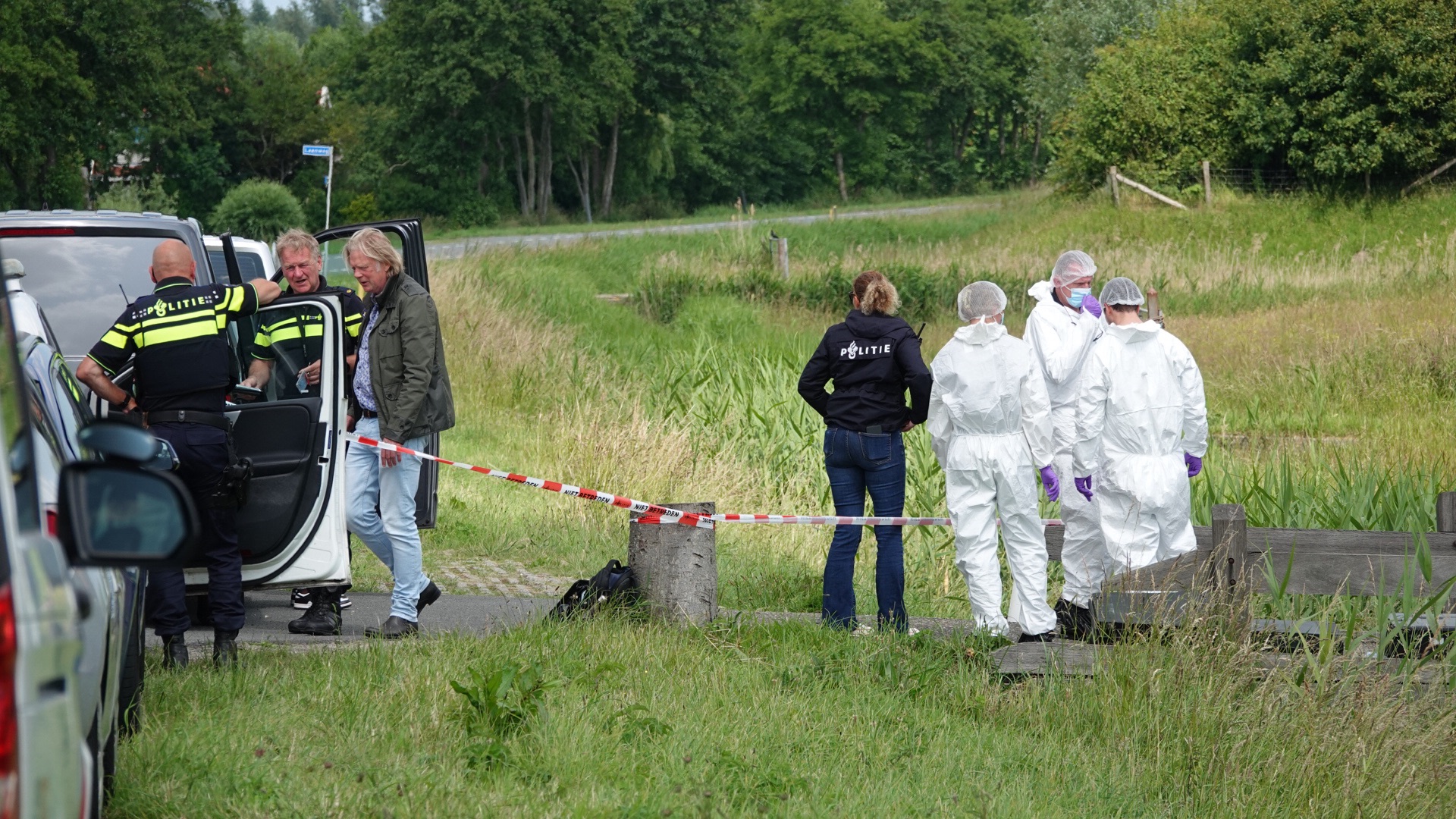 Overleden persoon gevonden bij woning, politie start onderzoek | 112 Nieuws Nederland
