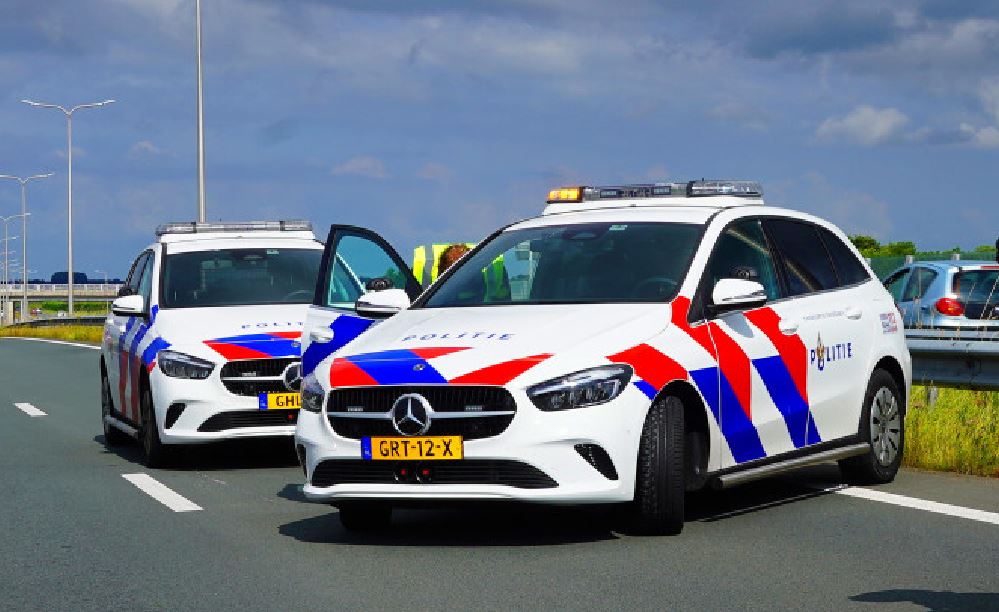 Politie: Man (19) aangehouden na ongeval met vier dodelijke ...
